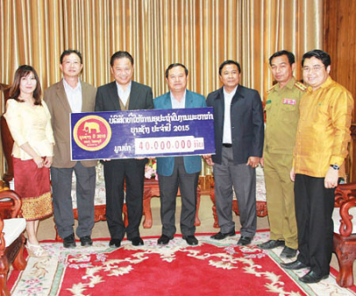 Hongsa Power donates 40 million kip for 2015 Elephant Festival