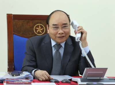 Vietnamese PM holds phone talks with Lao, Cambodian counterparts