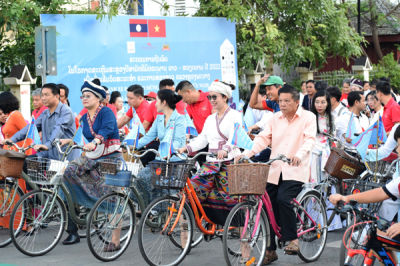 Cycling to raise awareness of environmental protection held