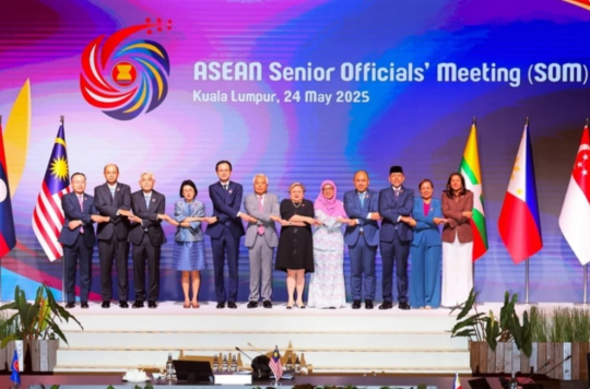 ASEAN senior officials set the stage for bloc’s summit